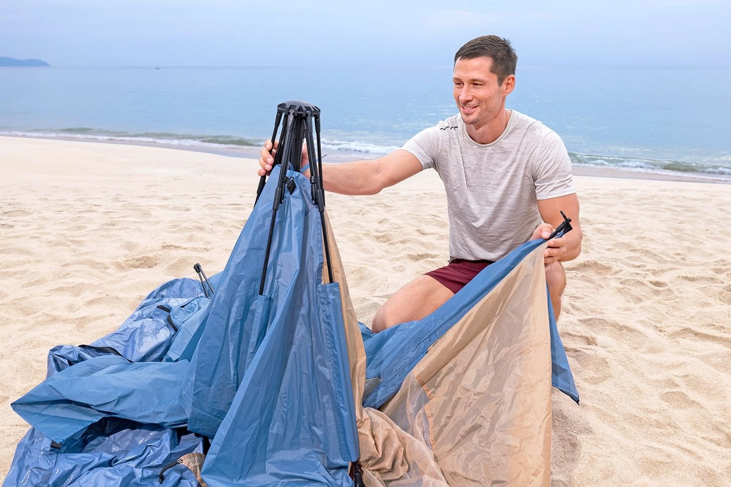 Bestway Beach Dome 4 Person Shelter with Swiftclick Setup - Shelters ...