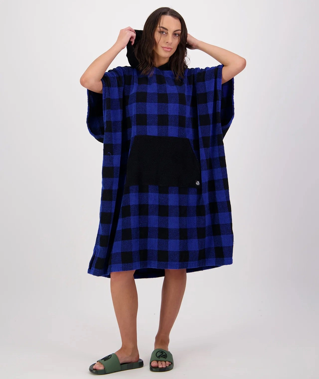 Swanndri Sumner V3 Adult Hooded Towel Blue/Black Check - Beach Towels ...